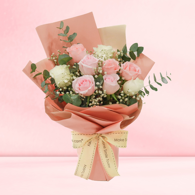 Valentine's Day Flower Bouquet | Red Roses Flower – FarEastFlora.com.my